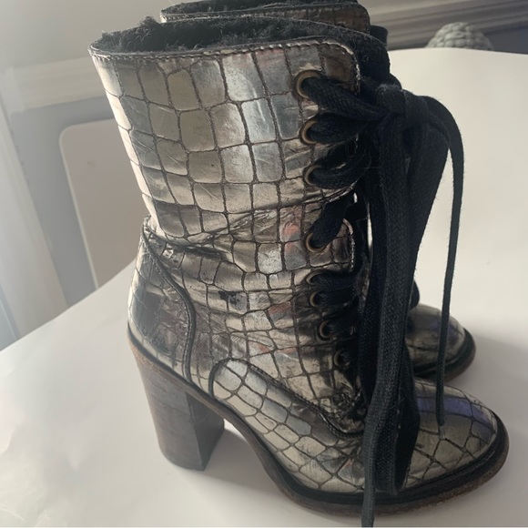 UGG | Shoes | Ugg Collection Metallic Silver Shearling Lined High ...